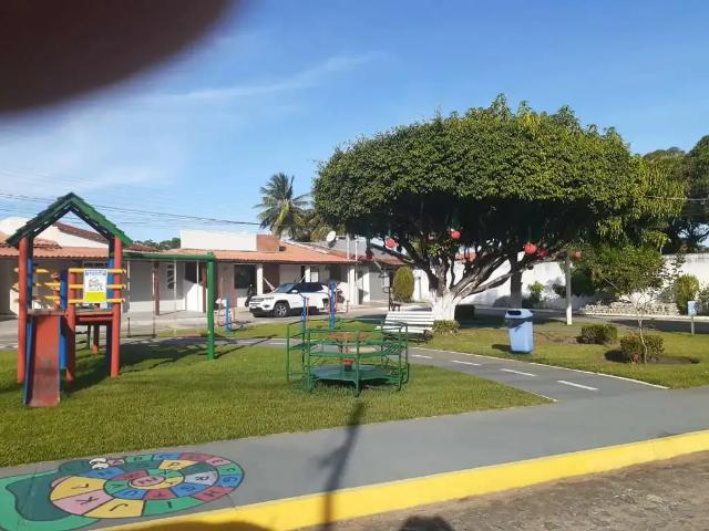 Casa / Sobrado em Condomínio para Venda em Aracaju/SE Farolândia 3 Quartos