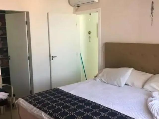 Casa / Sobrado em Condomínio para Venda em Aracaju/SE Robalo 4 Quartos
