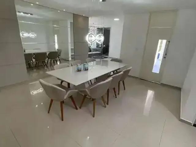 Casa / Sobrado em Condomínio para Venda em Arapiraca/AL Senador Arnon de Melo 4 Quartos