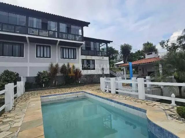 Casa / Sobrado em Condomínio para Venda em Araruama/RJ Bananeiras 5 Quartos