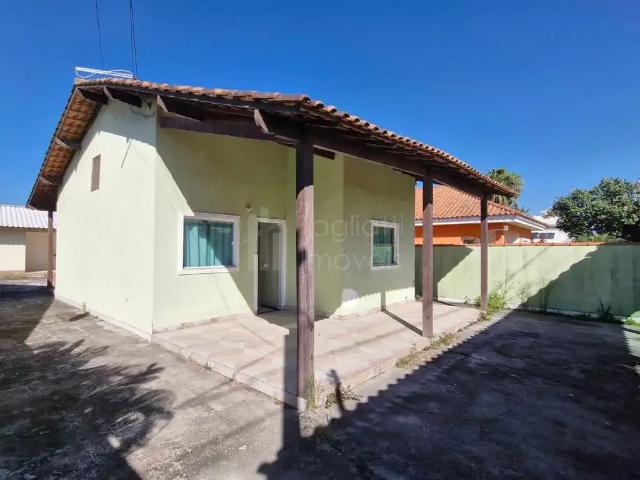 Casa / Sobrado em Condomínio para Venda em Araruama/RJ Lagoinha 4 Quartos