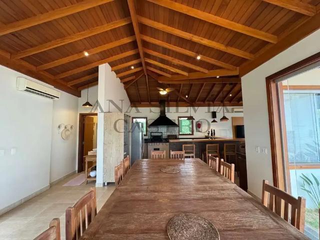 Casa / Sobrado em Condomínio para Venda em Araras/SP Jardins de Samantha I 3 Quartos