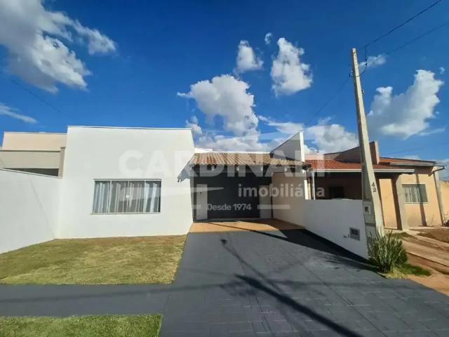 Casa / Sobrado em Condomínio para Venda em Araraquara/SP Jardim Maria Luiza V 3 Quartos