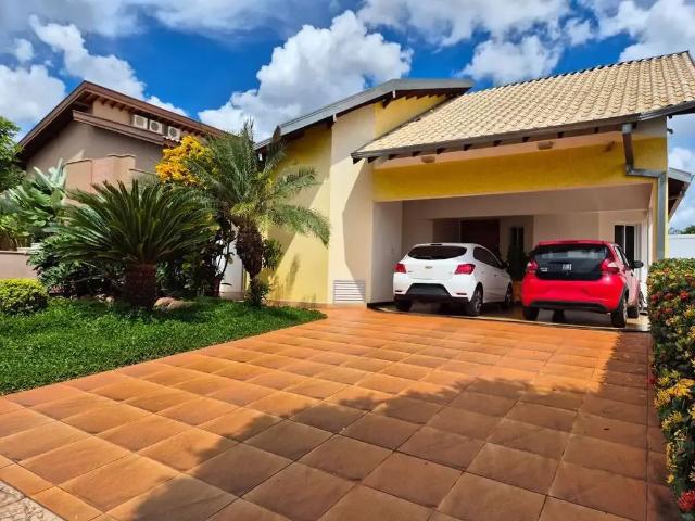 Casa / Sobrado em Condomínio para Venda em Araraquara/SP Jardim Residencial Quinta dos Oitis 3 Quartos