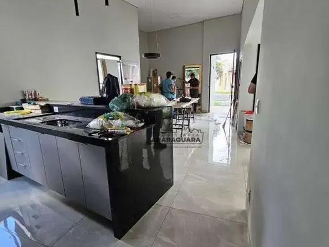 Casa / Sobrado em Condomínio para Venda em Araraquara/SP Parque Atlanta 3 Quartos