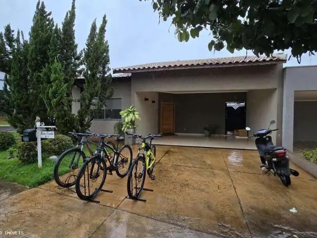 Casa / Sobrado em Condomínio para Venda em Araraquara/SP Residencial Village Damha 3 Quartos