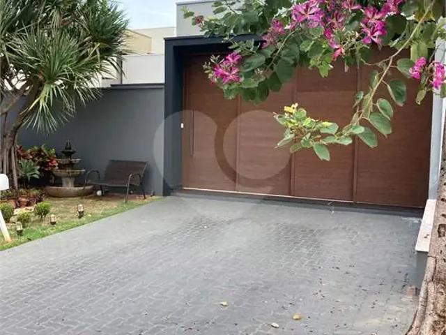 Casa / Sobrado em Condomínio para Venda em Araraquara/SP Residencial Village Damha 3 Quartos