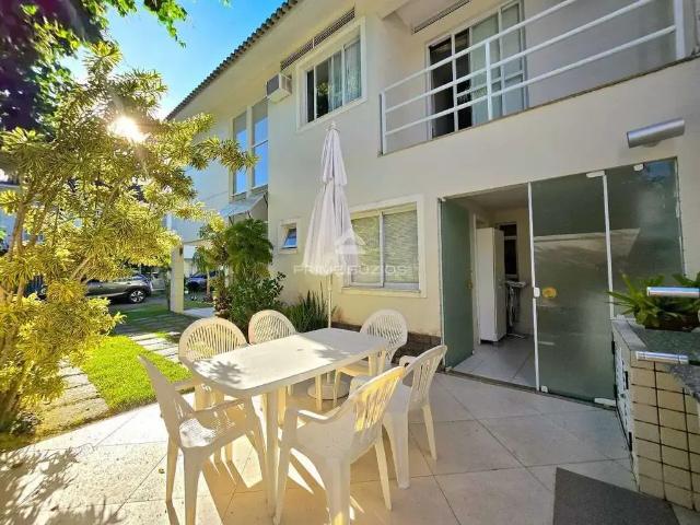 Casa / Sobrado em Condomínio para Venda em Armação dos Búzios/RJ Condomínio Sunshine 5 Quartos
