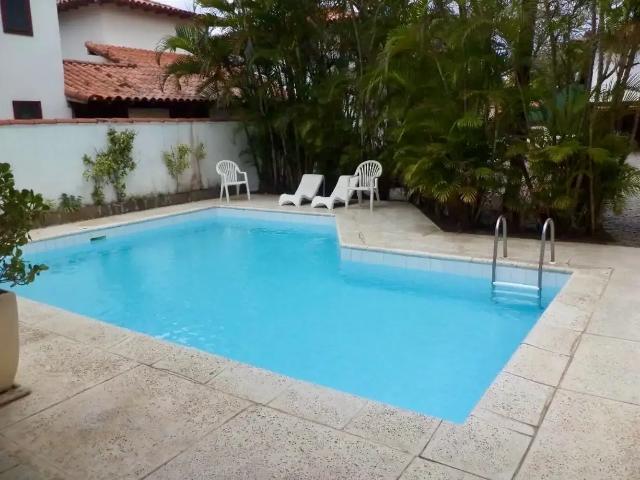 Casa / Sobrado em Condomínio para Venda em Armação dos Búzios/RJ Centro 2 Quartos