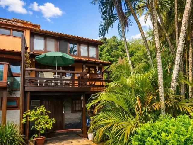 Casa / Sobrado em Condomínio para Venda em Armação dos Búzios/RJ Centro 5 Quartos