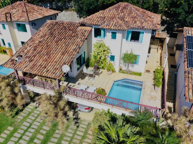 Casa / Sobrado em Condomínio para Venda em Armação dos Búzios/RJ Geribá 4 Quartos