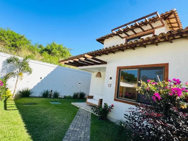 Casa / Sobrado em Condomínio para Venda em Armação dos Búzios/RJ Geribá 4 Quartos