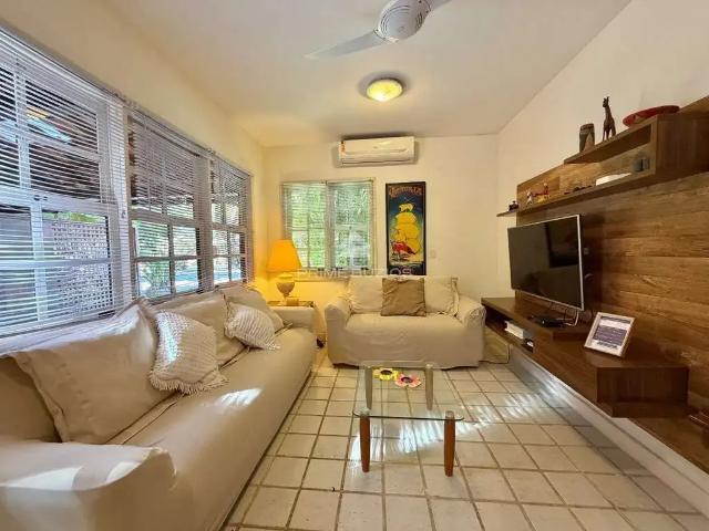 Casa / Sobrado em Condomínio para Venda em Armação dos Búzios/RJ Geribá 4 Quartos