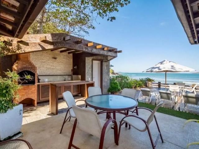 Casa / Sobrado em Condomínio para Venda em Armação dos Búzios/RJ Geribá 5 Quartos