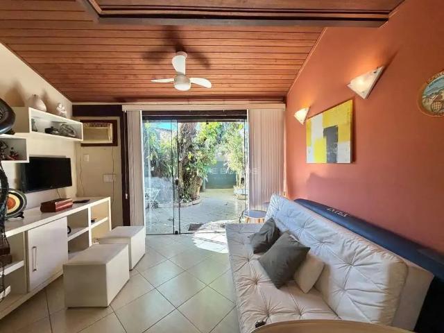 Casa / Sobrado em Condomínio para Venda em Armação dos Búzios/RJ Manguinhos 1 Quartos