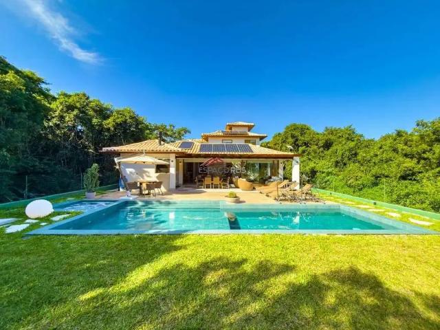 Casa / Sobrado em Condomínio para Venda em Armação dos Búzios/RJ Manguinhos 4 Quartos