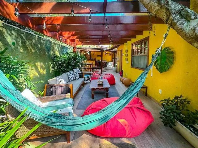 Casa / Sobrado em Condomínio para Venda em Armação dos Búzios/RJ Praia Rasa