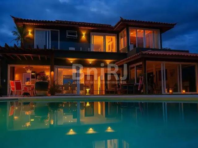 Casa / Sobrado em Condomínio para Venda em Armação dos Búzios/RJ Rasa 4 Quartos