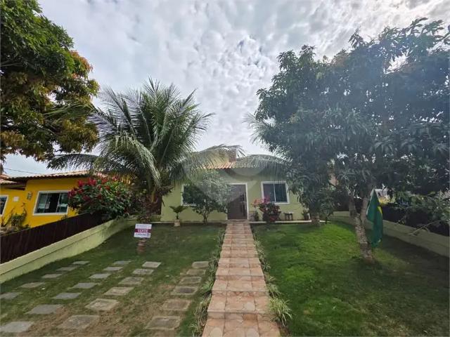 Casa / Sobrado em Condomínio para Venda em Armação dos Búzios/RJ Rasa 3 Quartos
