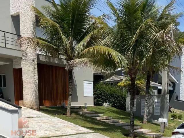 Casa / Sobrado em Condomínio para Venda em Arujá/SP Caputera 3 Quartos