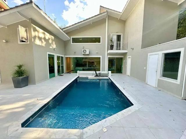 Casa / Sobrado em Condomínio para Venda em Arujá/SP Caputera 4 Quartos