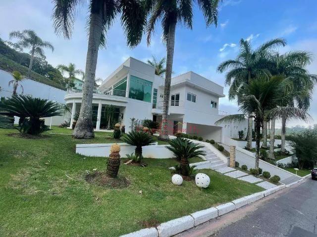 Casa / Sobrado em Condomínio para Venda em Arujá/SP Caputera 5 Quartos