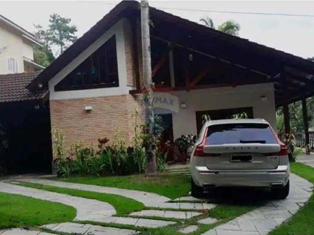 Casa / Sobrado em Condomínio para Venda em Arujá/SP Arujázinho I, II e III 3 Quartos