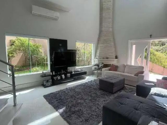 Casa / Sobrado em Condomínio para Venda em Arujá/SP Arujázinho I, II e III 3 Quartos