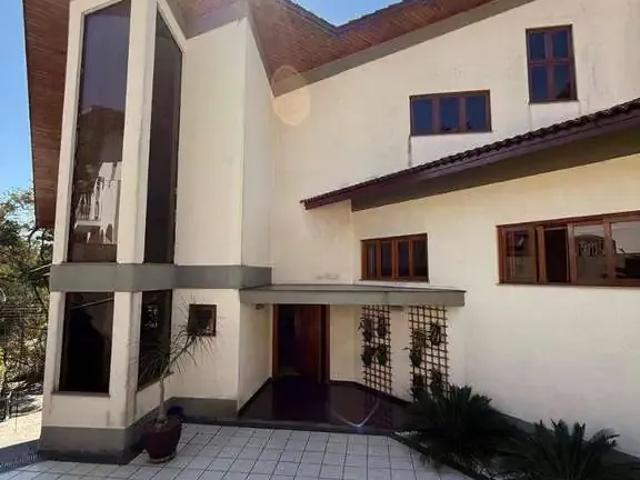 Casa / Sobrado em Condomínio para Venda em Arujá/SP Arujázinho I, II e III 3 Quartos