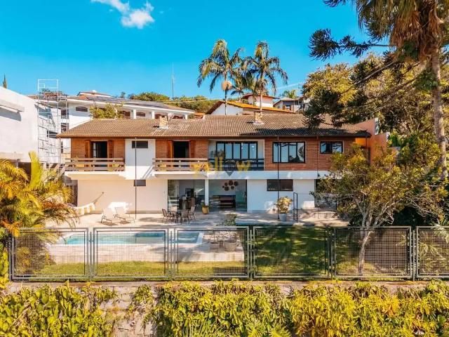 Casa / Sobrado em Condomínio para Venda em Arujá/SP Arujázinho I, II e III 4 Quartos