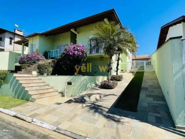 Casa / Sobrado em Condomínio para Venda em Arujá/SP Arujázinho I, II e III 4 Quartos