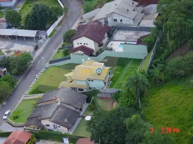 Casa / Sobrado em Condomínio para Venda em Arujá/SP Arujázinho I, II e III 4 Quartos