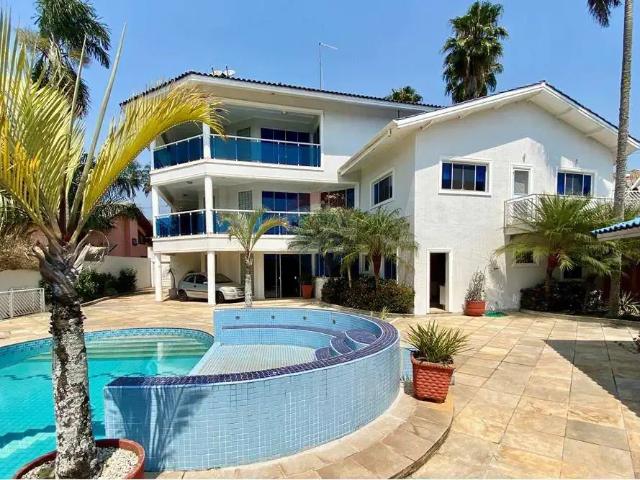 Casa / Sobrado em Condomínio para Venda em Arujá/SP Arujázinho I, II e III 5 Quartos