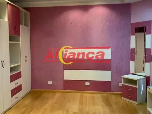 Casa / Sobrado em Condomínio para Venda em Arujá/SP Arujázinho I, II e III 6 Quartos