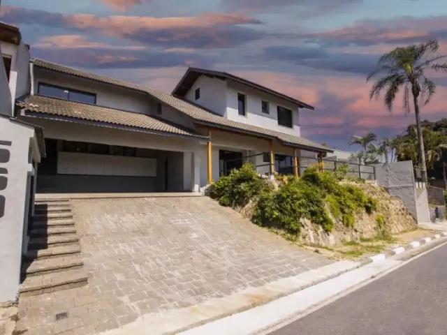 Casa / Sobrado em Condomínio para Venda em Arujá/SP Arujázinho IV 3 Quartos