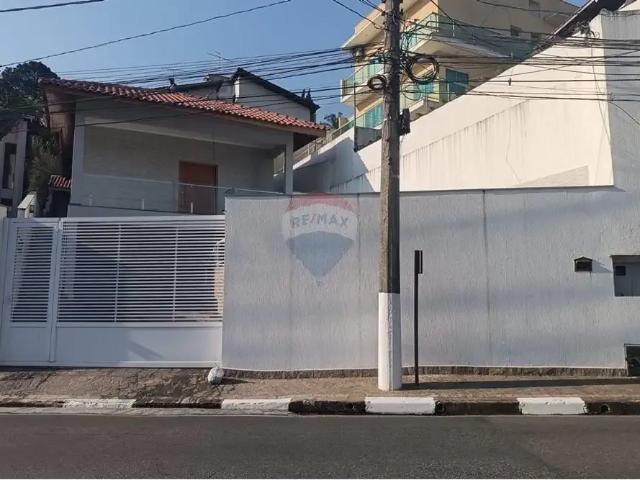Casa / Sobrado em Condomínio para Venda em Arujá/SP Arujázinho IV 3 Quartos