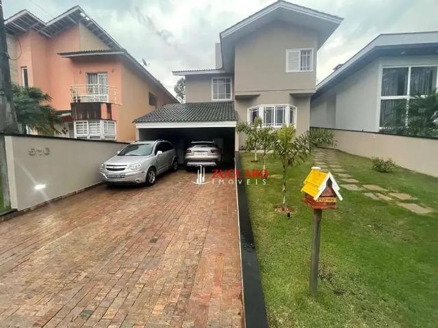 Casa / Sobrado em Condomínio para Venda em Arujá/SP Arujá 5 4 Quartos