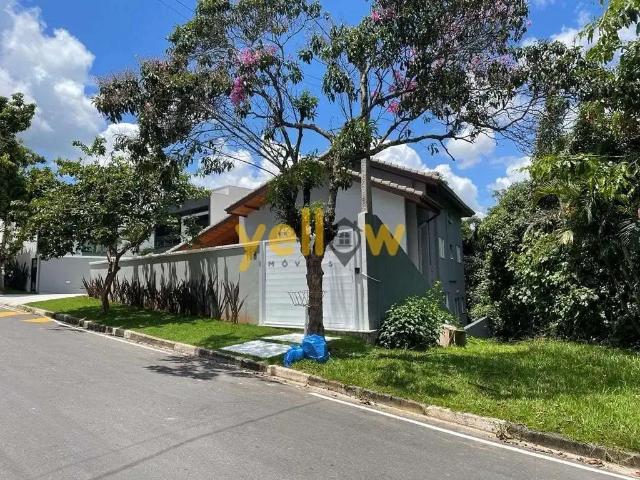 Casa / Sobrado em Condomínio para Venda em Arujá/SP Arujá 5 4 Quartos