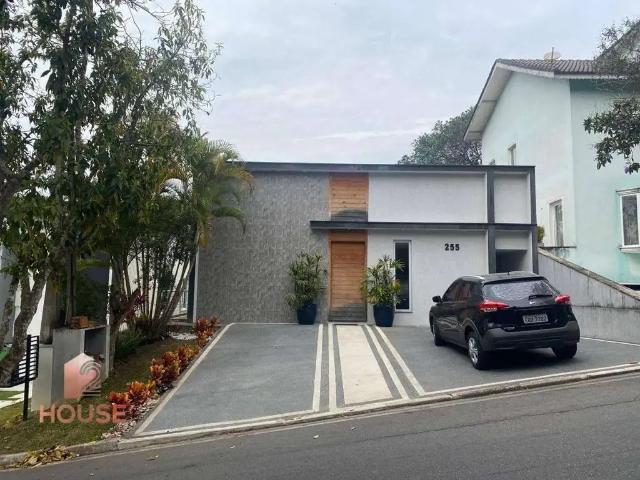 Casa / Sobrado em Condomínio para Venda em Arujá/SP Arujá 5 4 Quartos