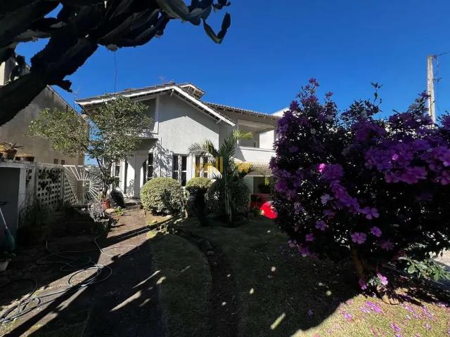 Casa / Sobrado em Condomínio para Venda em Arujá/SP Arujá 5 4 Quartos