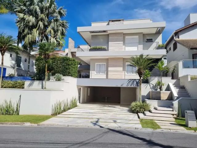 Casa / Sobrado em Condomínio para Venda em Arujá/SP Arujá 5 4 Quartos