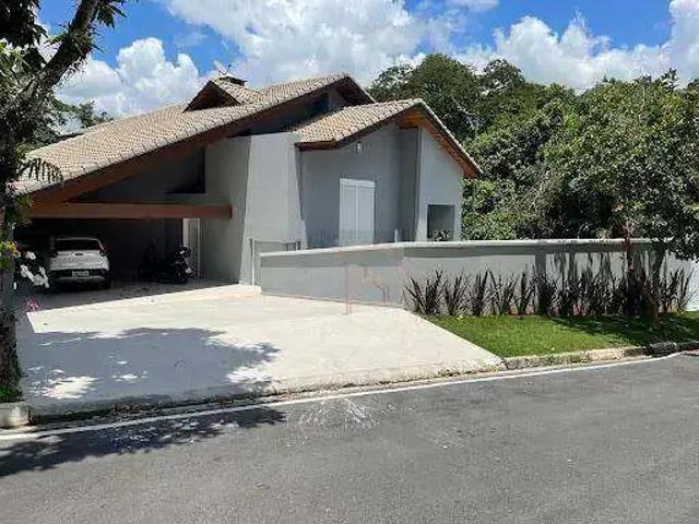 Casa / Sobrado em Condomínio para Venda em Arujá/SP Arujá 5 4 Quartos