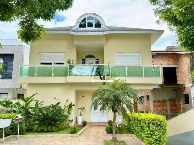 Casa / Sobrado em Condomínio para Venda em Arujá/SP Arujá 5 4 Quartos