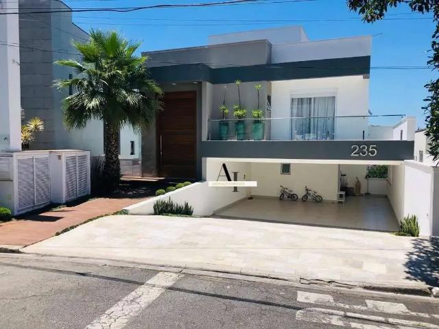 Casa / Sobrado em Condomínio para Venda em Arujá/SP Arujá 5 4 Quartos