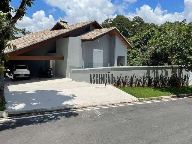 Casa / Sobrado em Condomínio para Venda em Arujá/SP Arujá 5 4 Quartos
