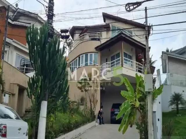 Casa / Sobrado em Condomínio para Venda em Arujá/SP Arujá 5 5 Quartos