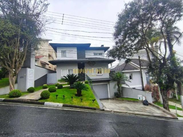 Casa / Sobrado em Condomínio para Venda em Arujá/SP Arujá 5 3 Quartos