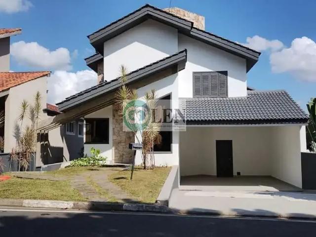 Casa / Sobrado em Condomínio para Venda em Arujá/SP Arujá 5 3 Quartos
