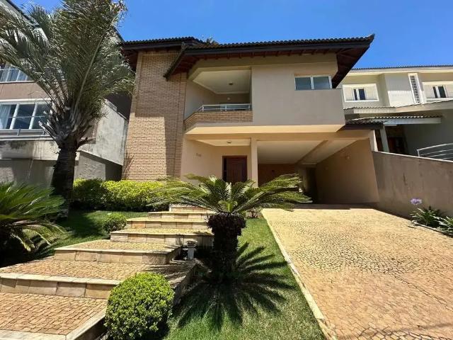 Casa / Sobrado em Condomínio para Venda em Arujá/SP Arujá 5 3 Quartos