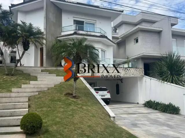Casa / Sobrado em Condomínio para Venda em Arujá/SP Arujá 5 3 Quartos